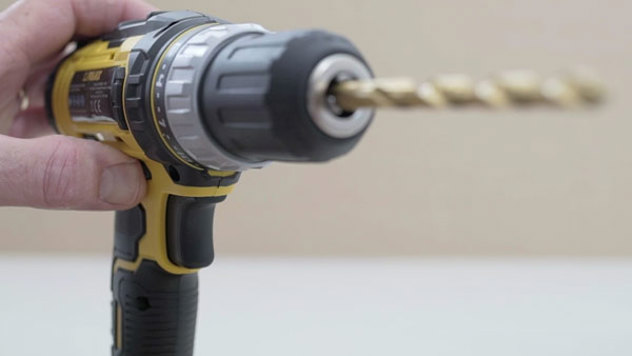 Bruk av bor-/skrumaskin – se filmen her | jem & fix